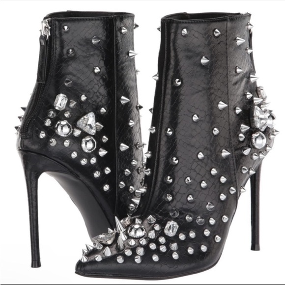 Steve Madden | Shoes | Steve Madden Black Viceroy Diamond ...